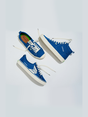 CARIUMA Oca Low Pantone Classic Blue Canvas Contrast Thread Sneaker Men ...